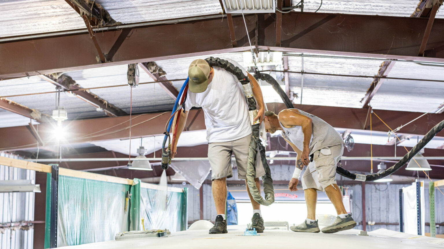 Why Spray-On RV Roofing is Better than Roll-On | FlexArmor